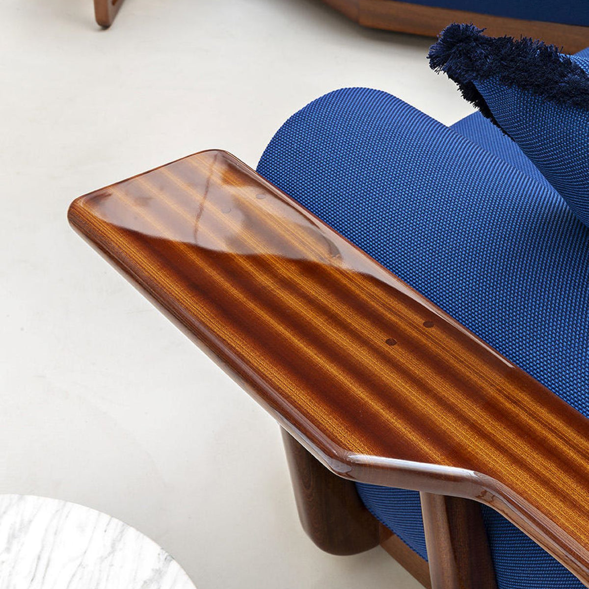 Sunset Platform Sofa | Interni