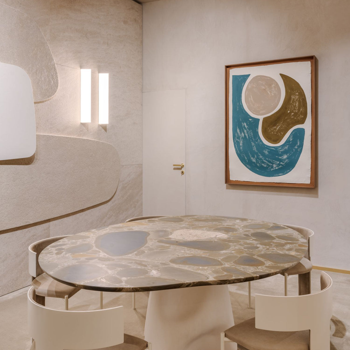 Solid Landscapes Master Table | Interni