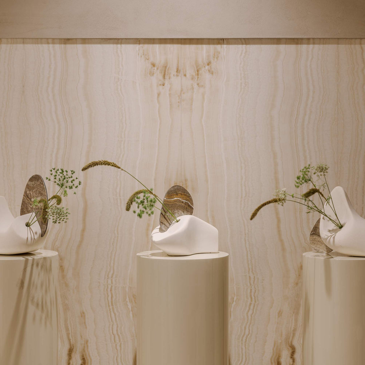 Solid Landscapes Cliff Vase | Interni