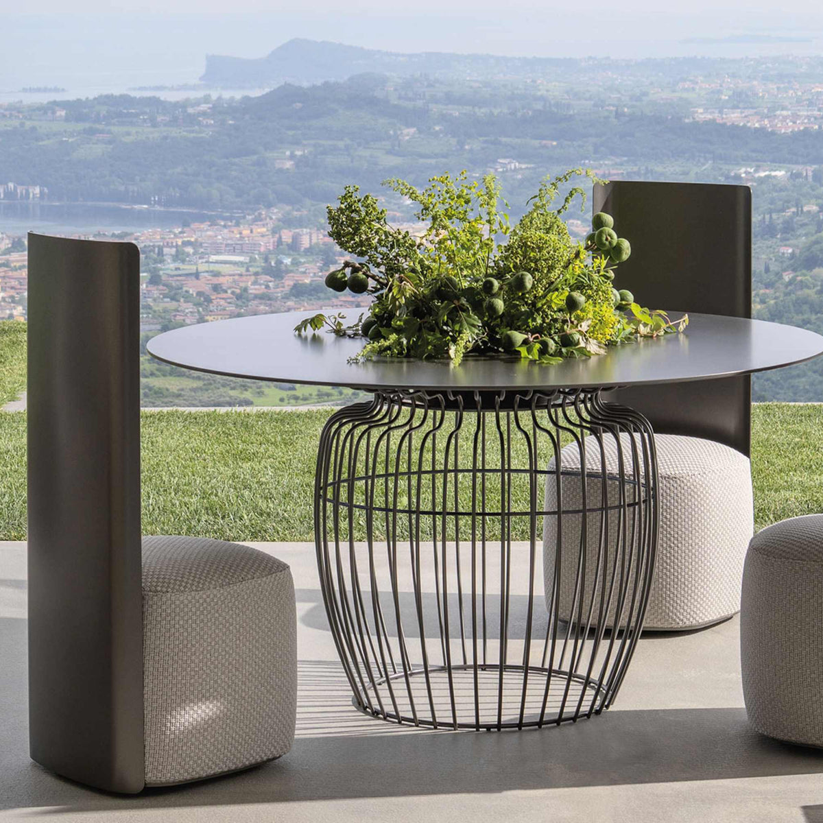 Atollo Table | Interni