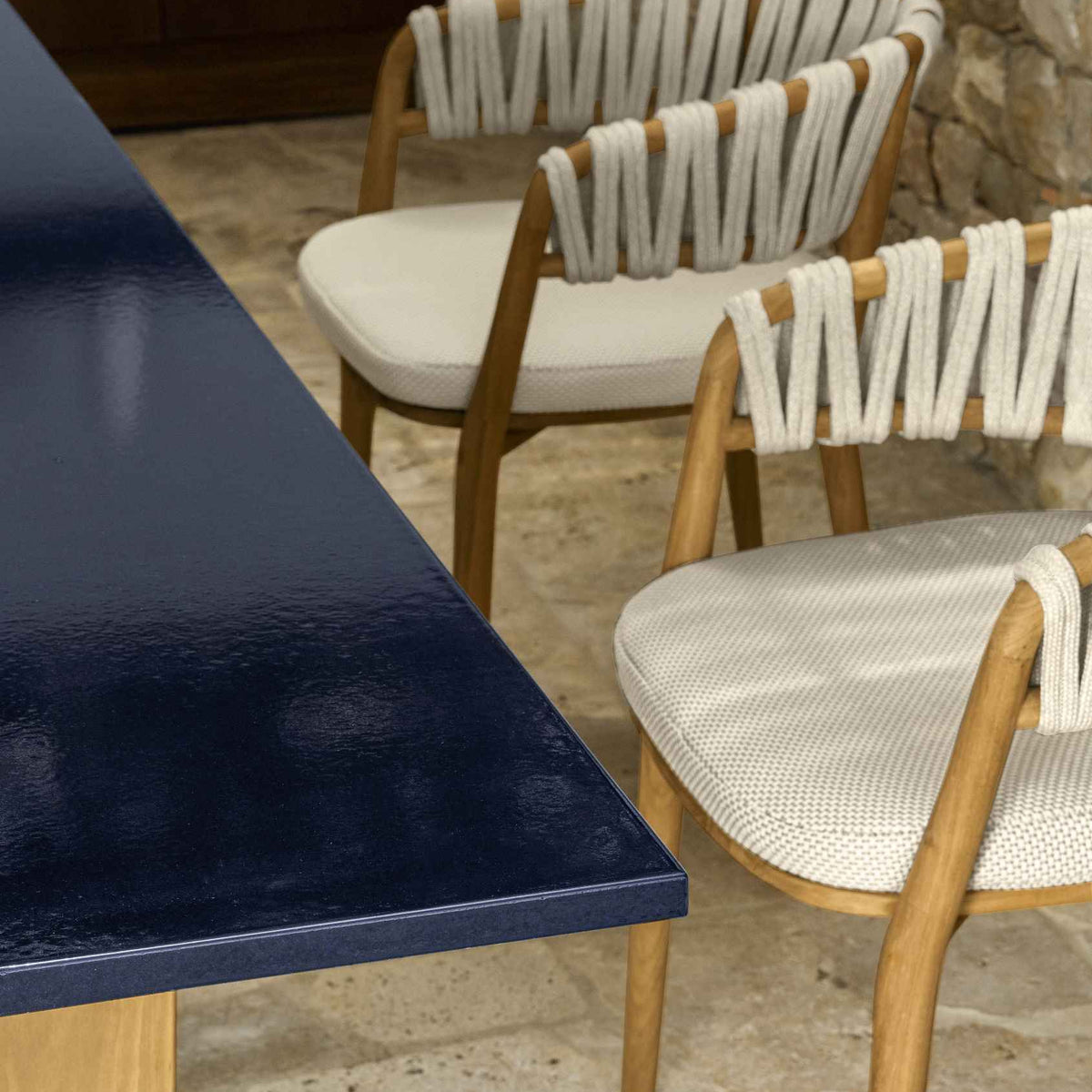 Venice Dining Table | Interni