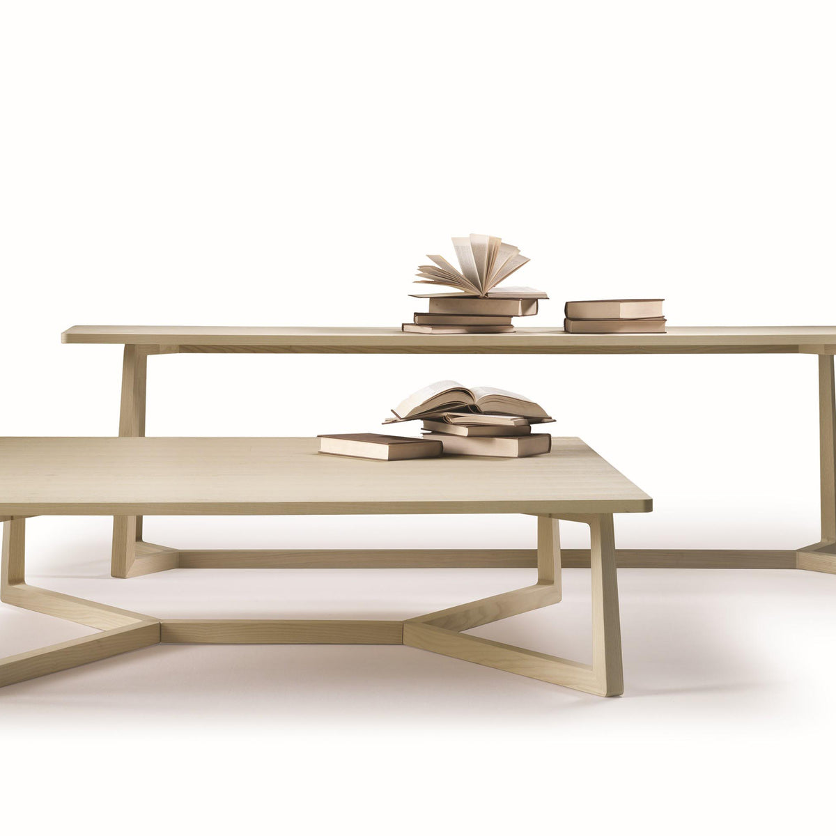Jiff Small Table | Interni