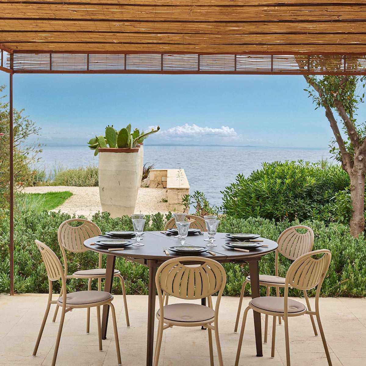 Plus4 - Extendable round table | Interni