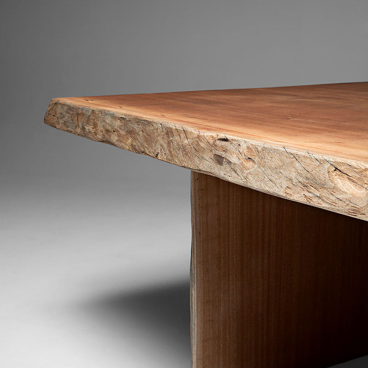 Individual Table | Interni