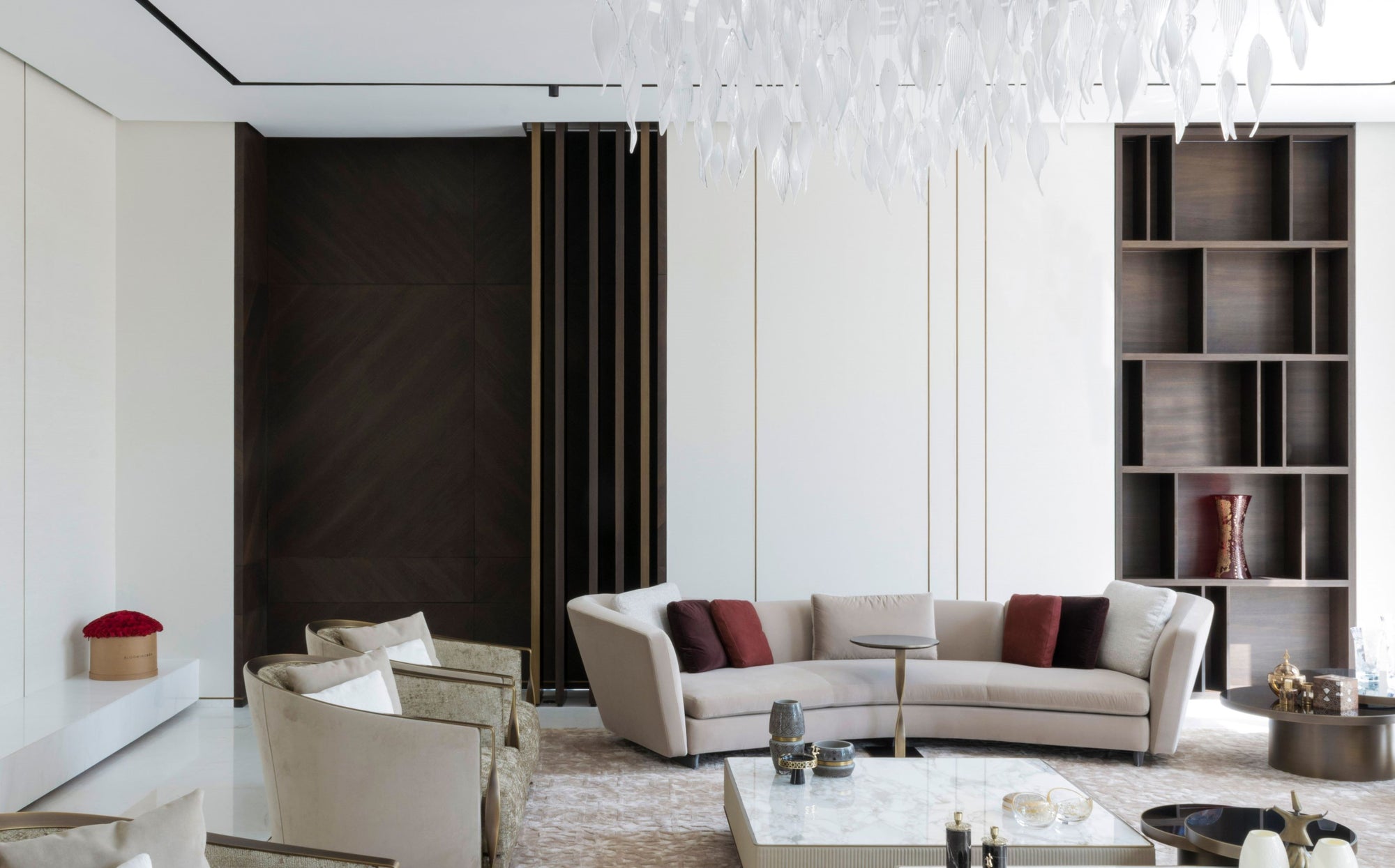 VILLA SONTUOSA: ELEGANCE AND LUXURY IN THE HEART OF DUBAI | Interni