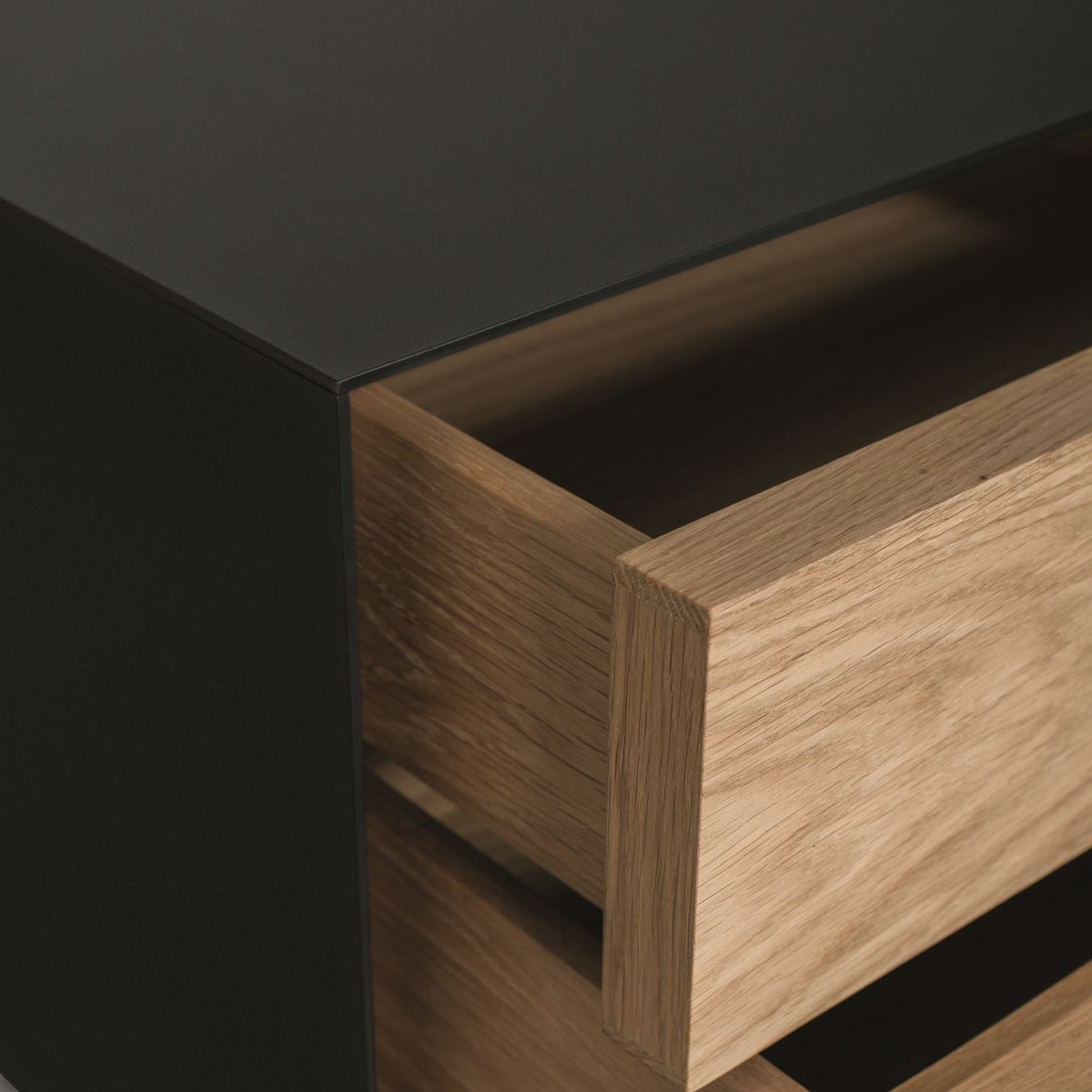 Rialto Night Night Table | Interni