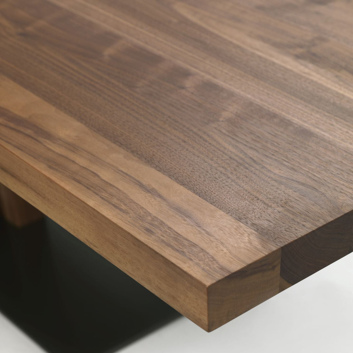 Liam Wood Table | Interni