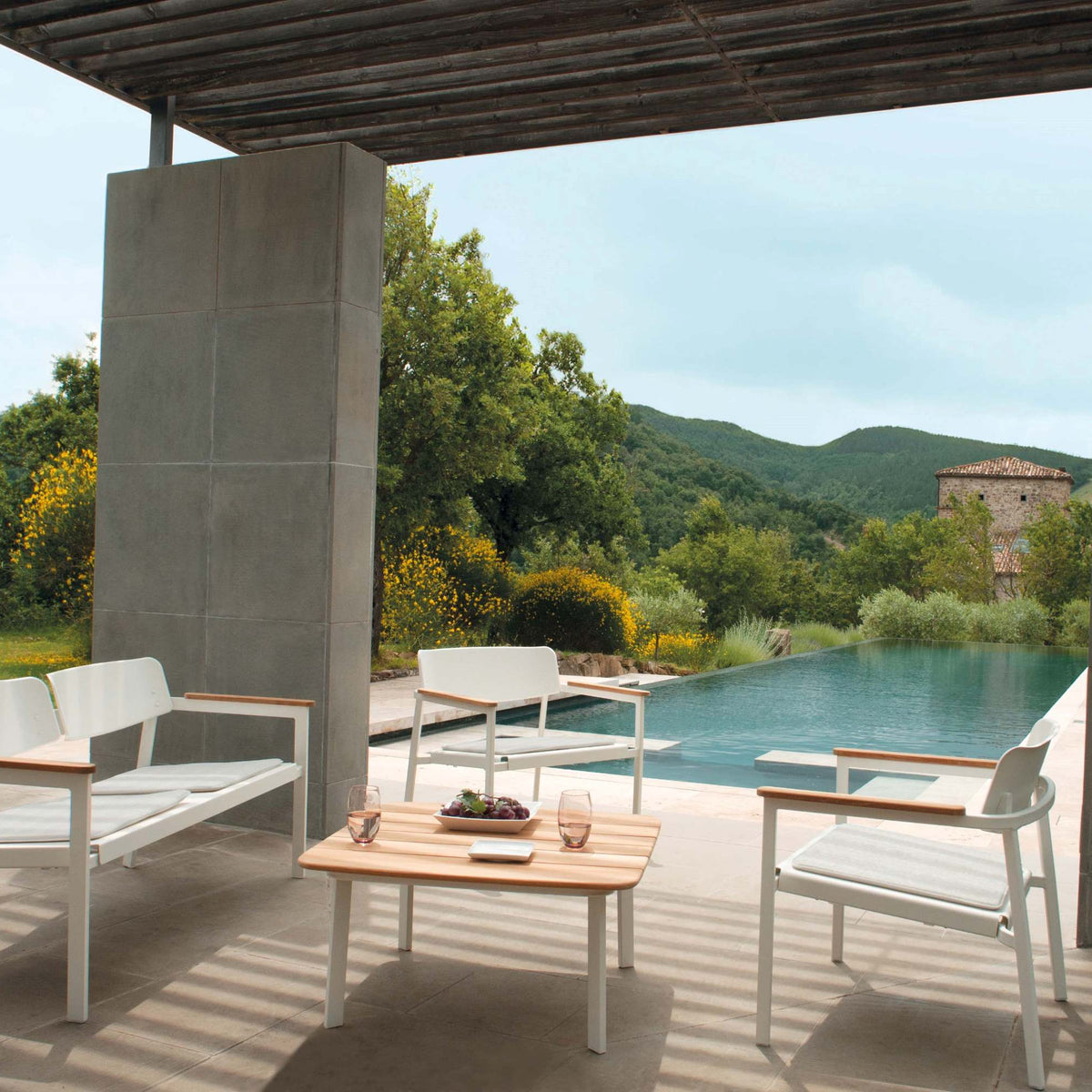 Shine | Armchair | Interni