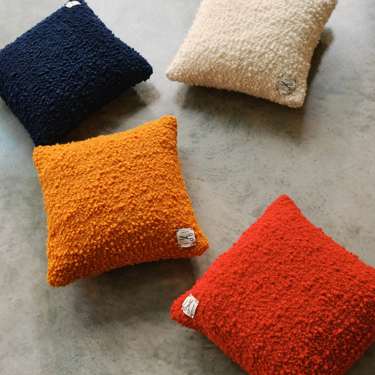 Bobble Blue Cushion | Interni