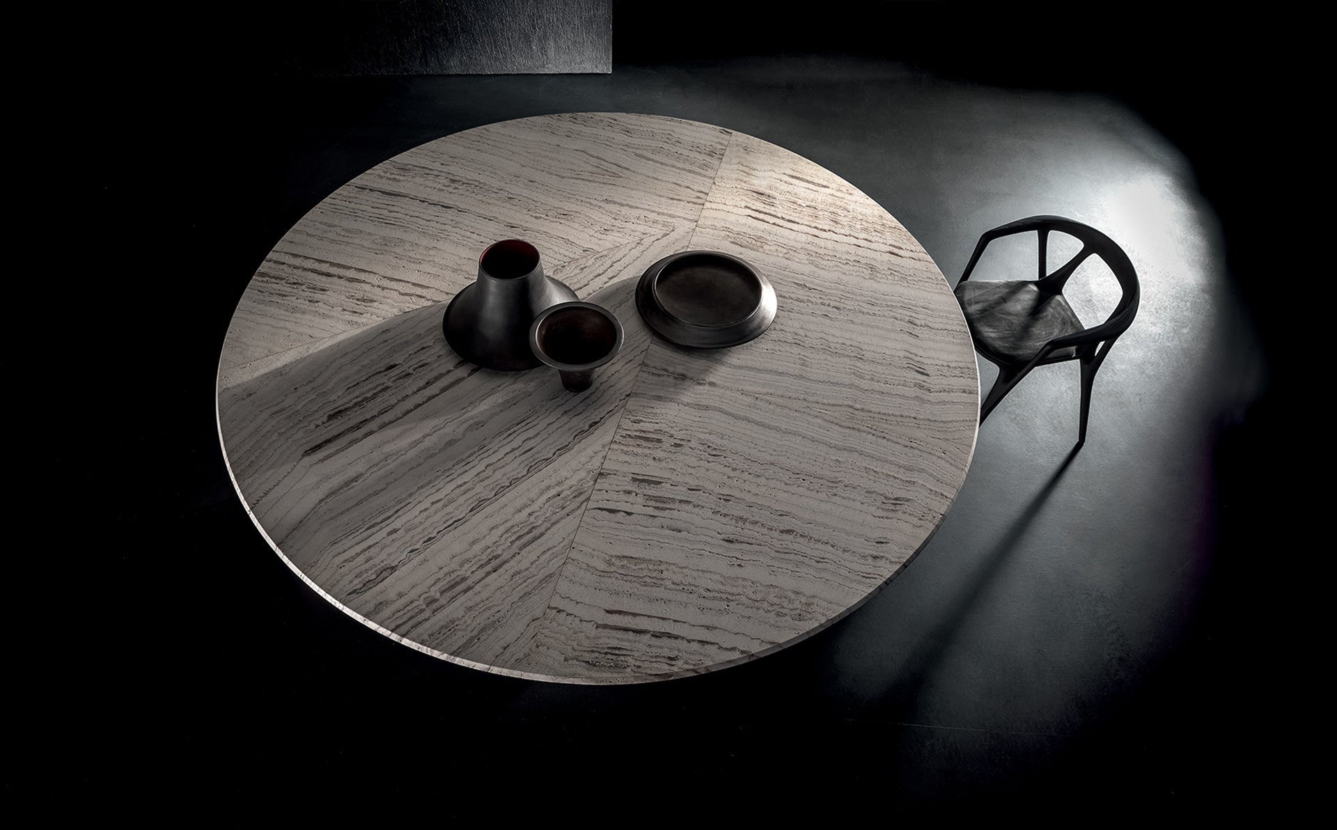 Henge | Furnitures | Interni