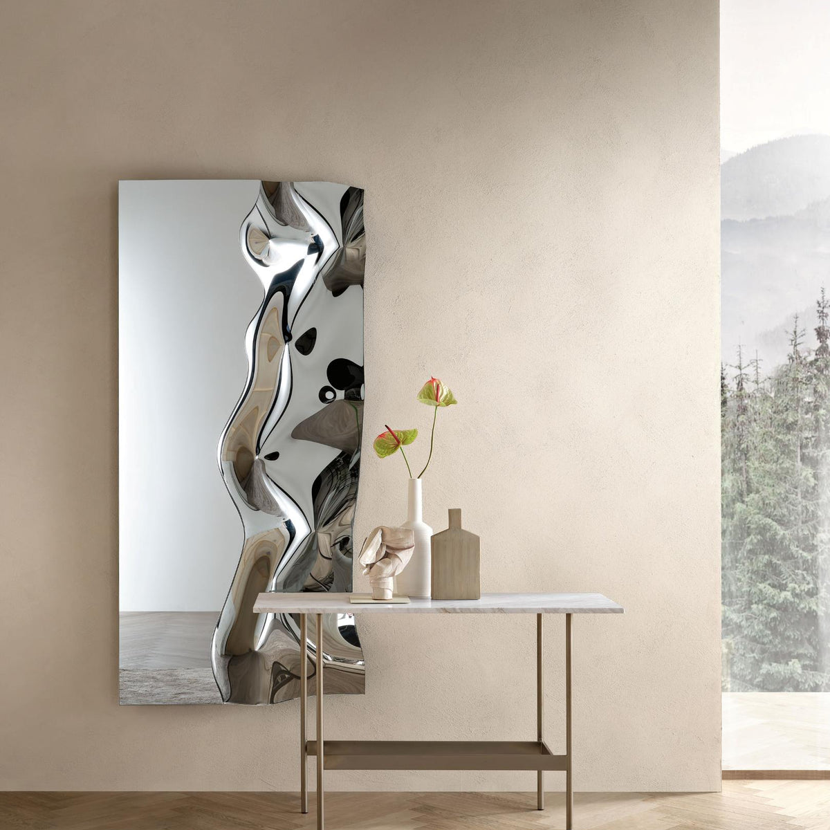 Phantom Mirror | Interni