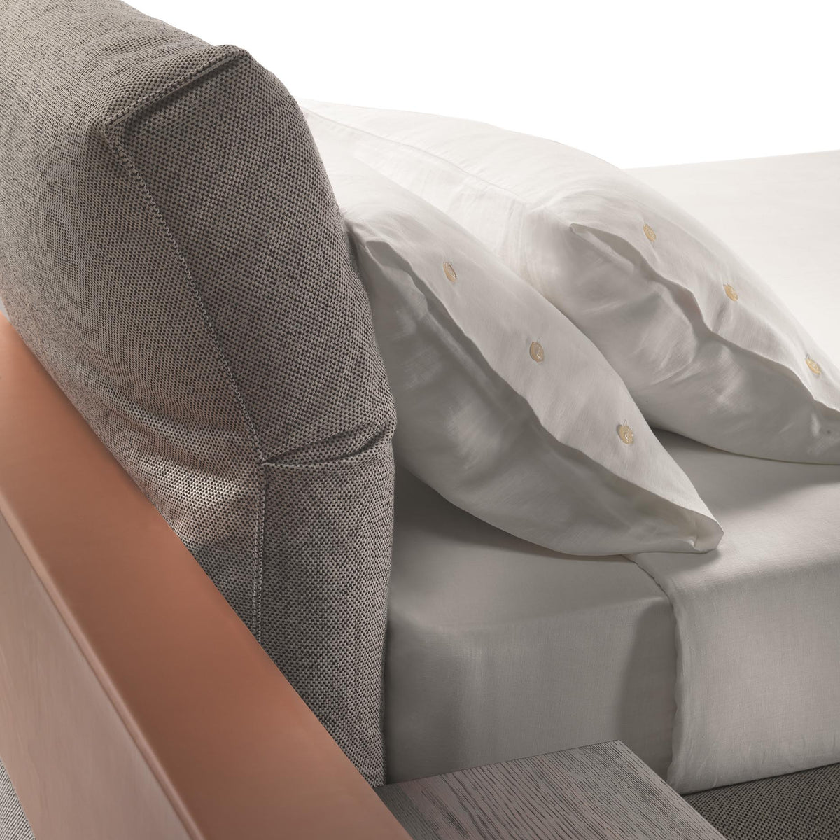 Newbridge Bed | Interni