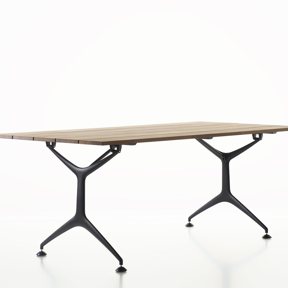 Tech 200F Outdoor Wood Table | Interni